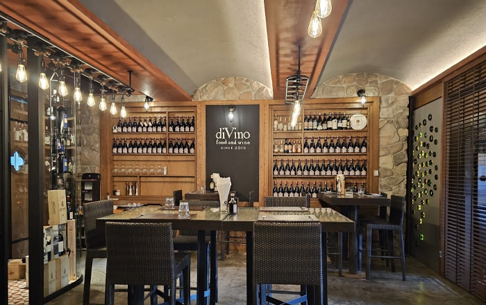 Dining | American Express TH