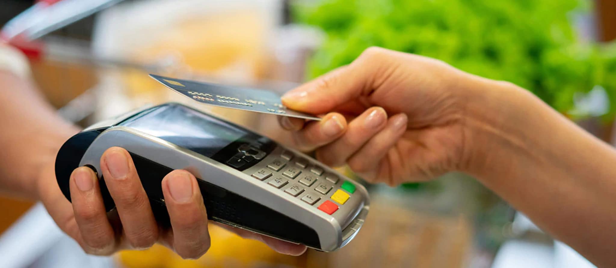 How Do I Use a Contactless Card?