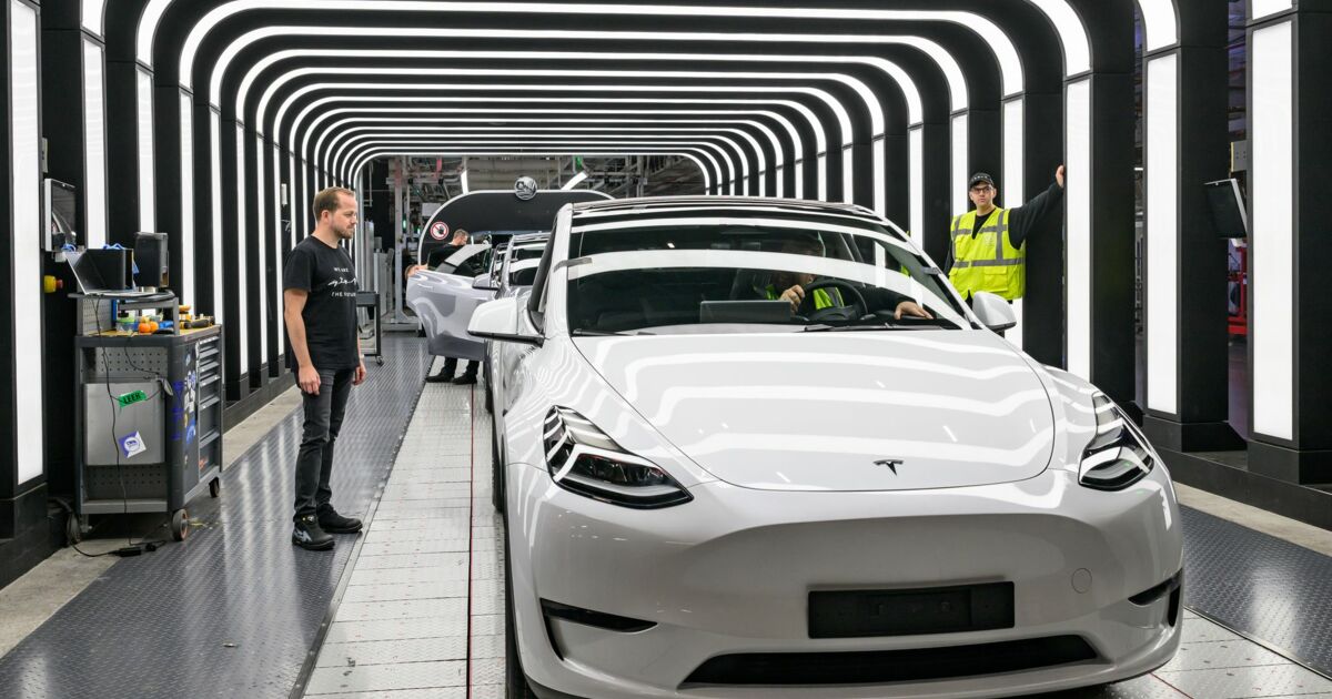 Start der Produktion des neuen Tesla Model Y in Deutschland: Innovation ...