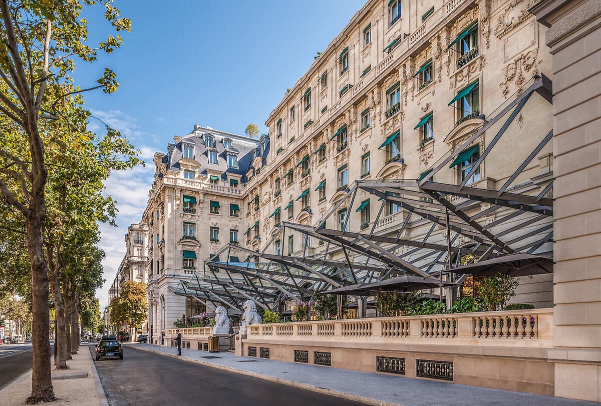 The Peninsula Paris | Fine Hotels + Resorts | Amex Travel