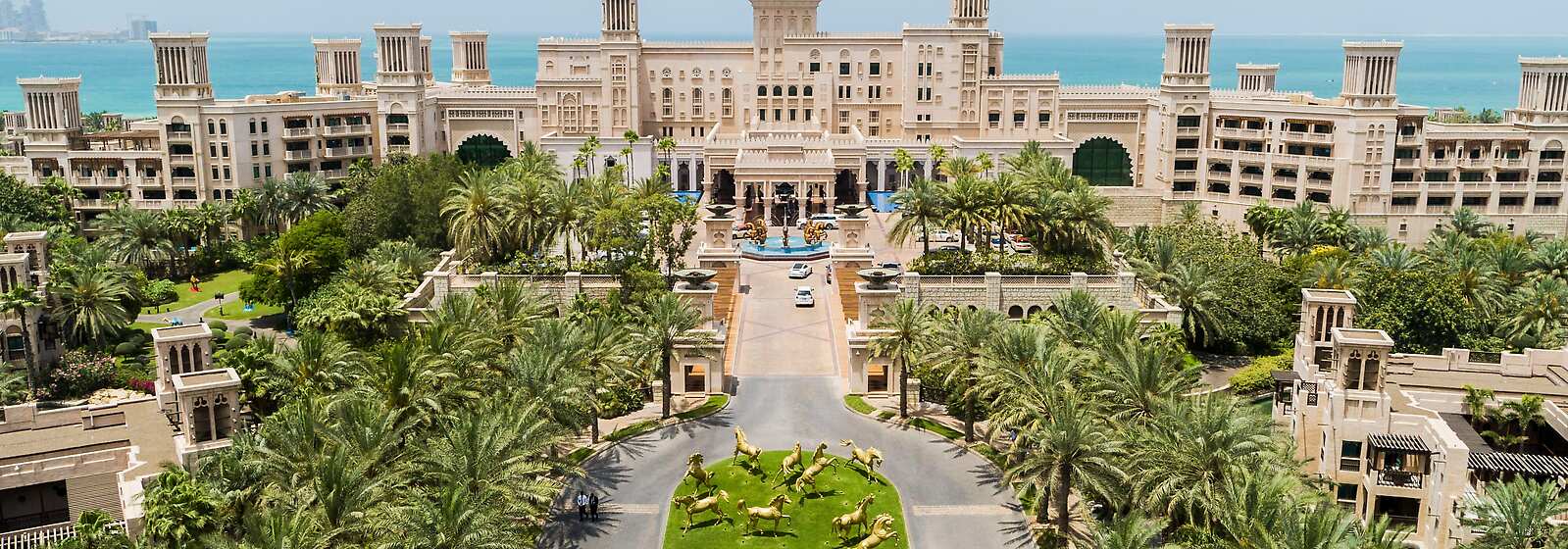 Jumeirah Al Qasr | Fine Hotels + Resorts | Amex Travel CA