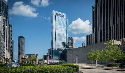 Luxury Hotels in Chicago, Illinois | American Express Travel