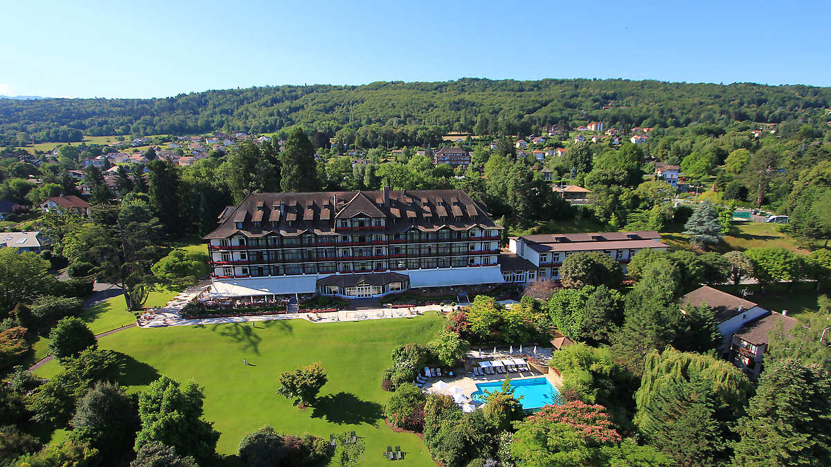 Hotel Ermitage | The Hotel Collection | Amex Travel