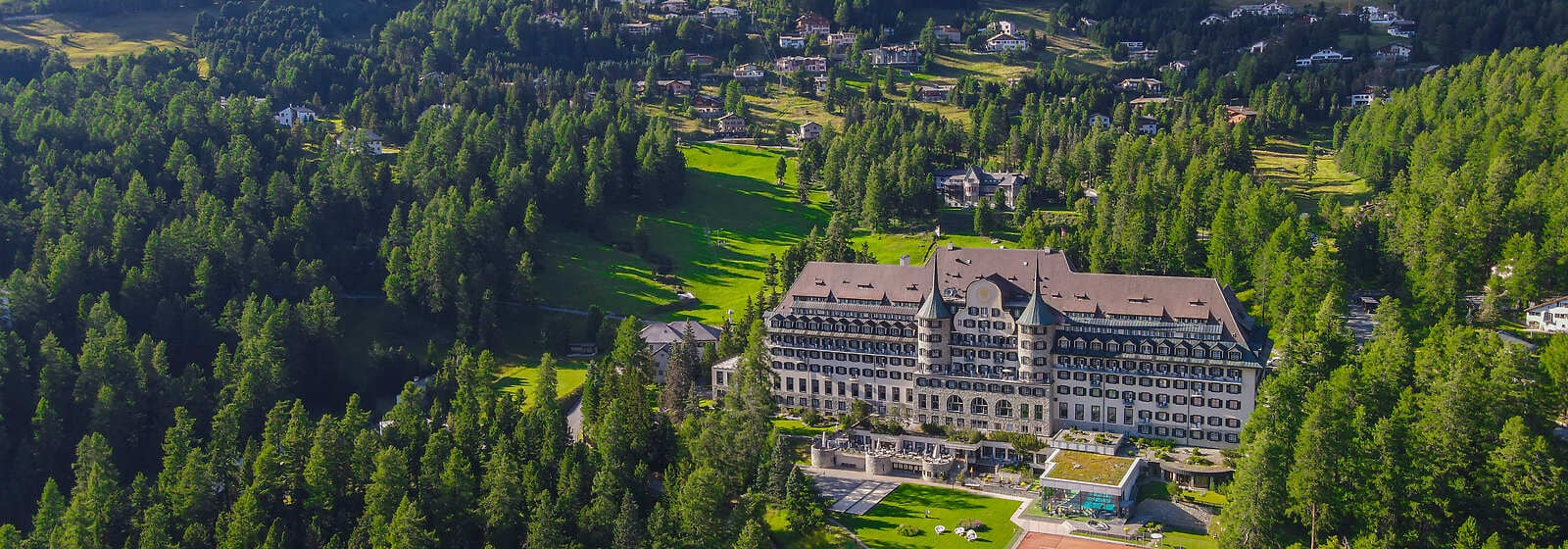 Suvretta House | Fine Hotels + Resorts | Amex Travel IN