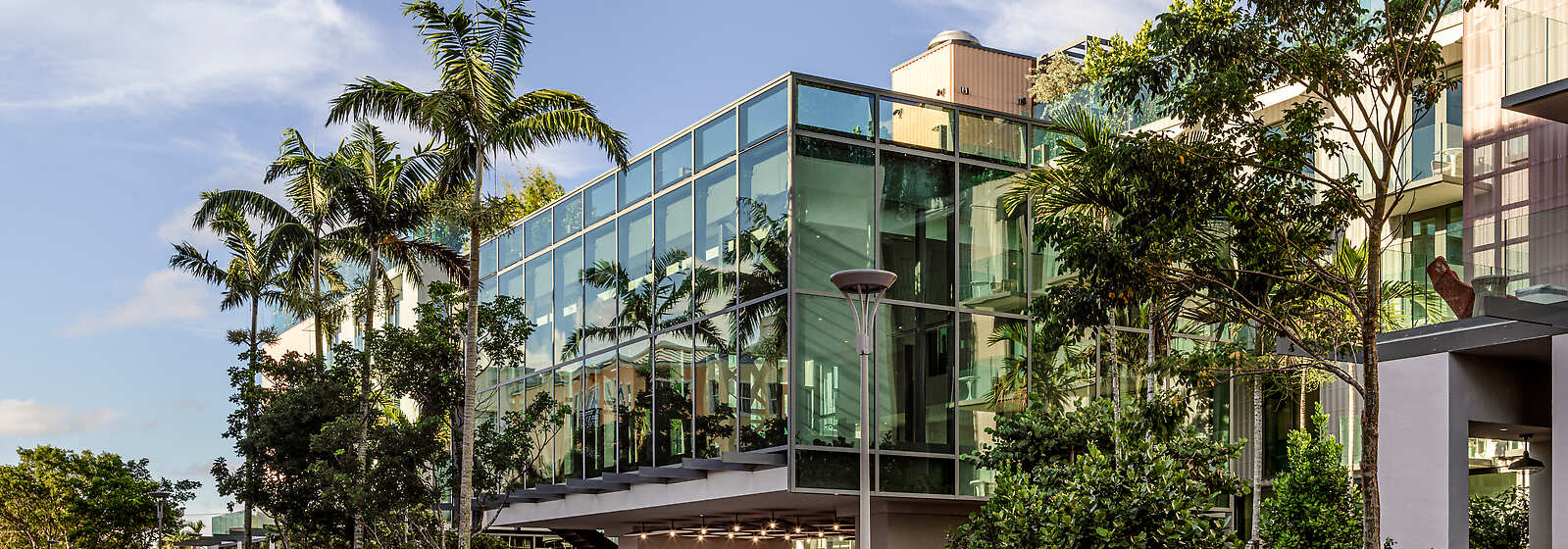 The Ray Hotel Delray Beach, Curio Collection by Hilton