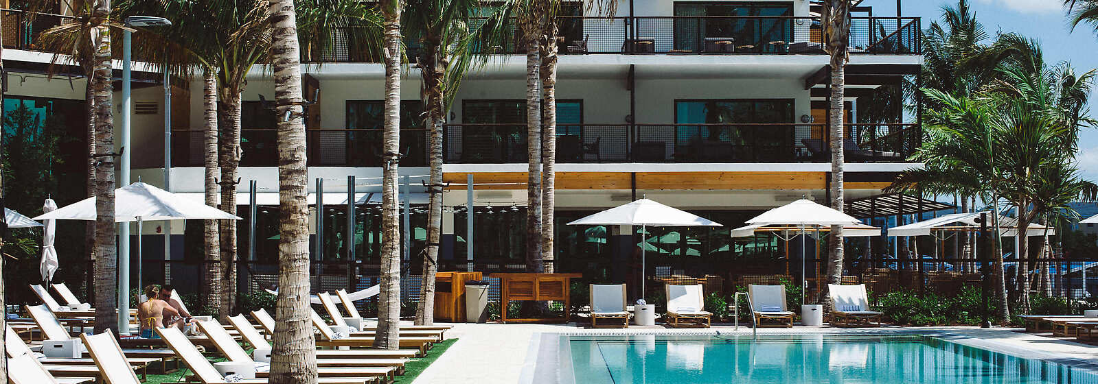 MaxFHR | Maximize Amex Platinum FHR & THC Credits