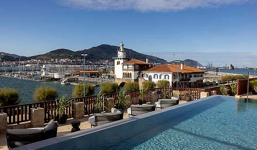 The Artist Grand Hotel of Art | The Hotel Collection | Amex Travel CA