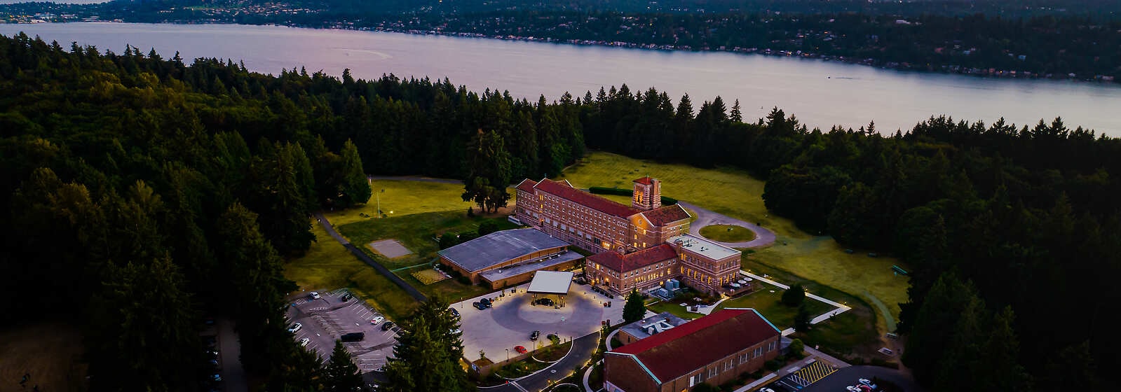 The Lodge at St. Edward State Park Seattle/Kirkland | The Hotel ...