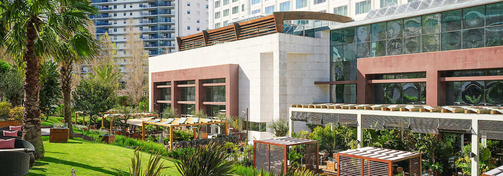 Corinthia Hotels | American Express Travel NL