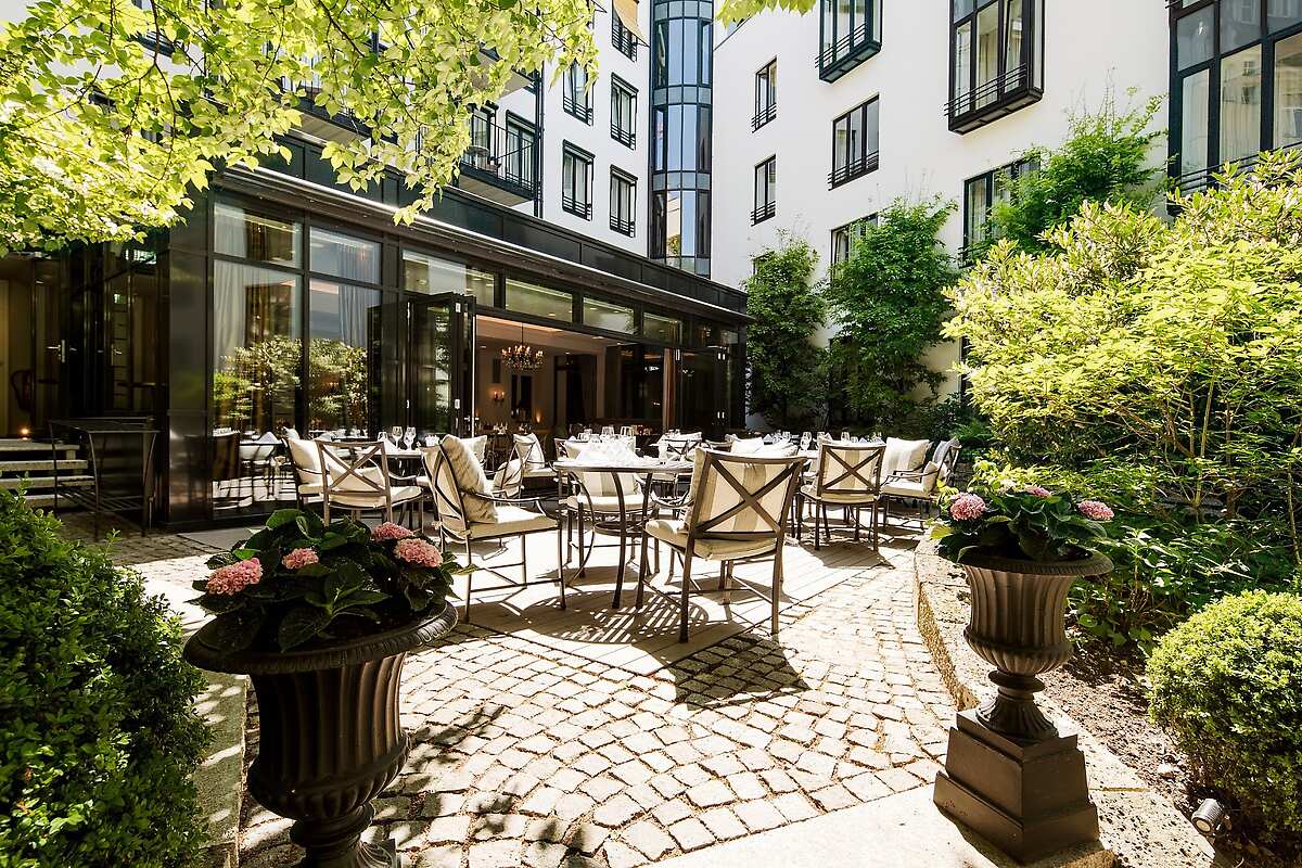 Hotel Munchen Palace | The Hotel Collection | Amex Travel HK