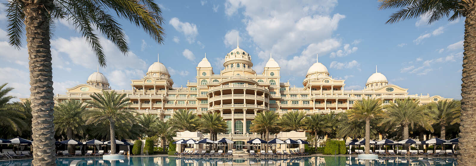 Raffles The Palm Dubai | Fine Hotels + Resorts | Amex Travel HK