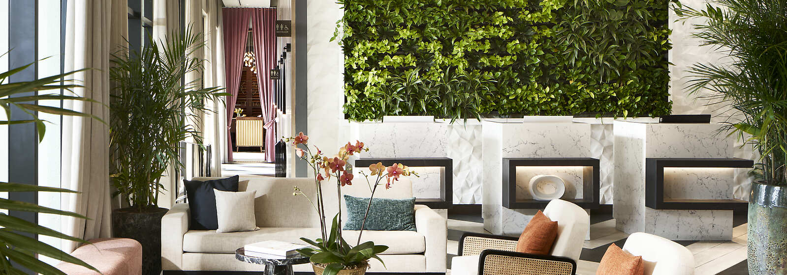 Thesis Hotel Miami Coral Gables, Curio Collection by Hilton