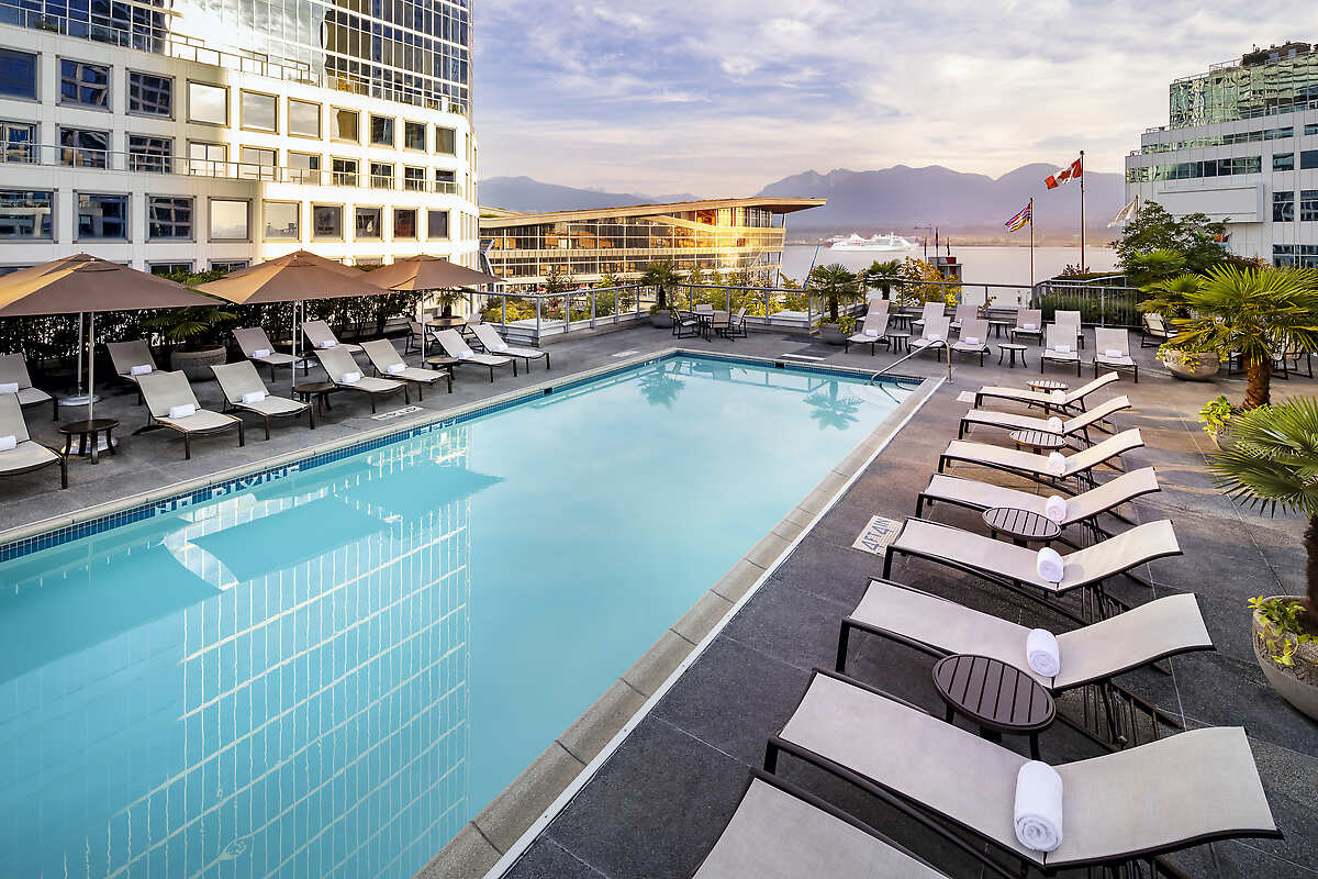 Fairmont Waterfront | Fine Hotels + Resorts | Amex Travel